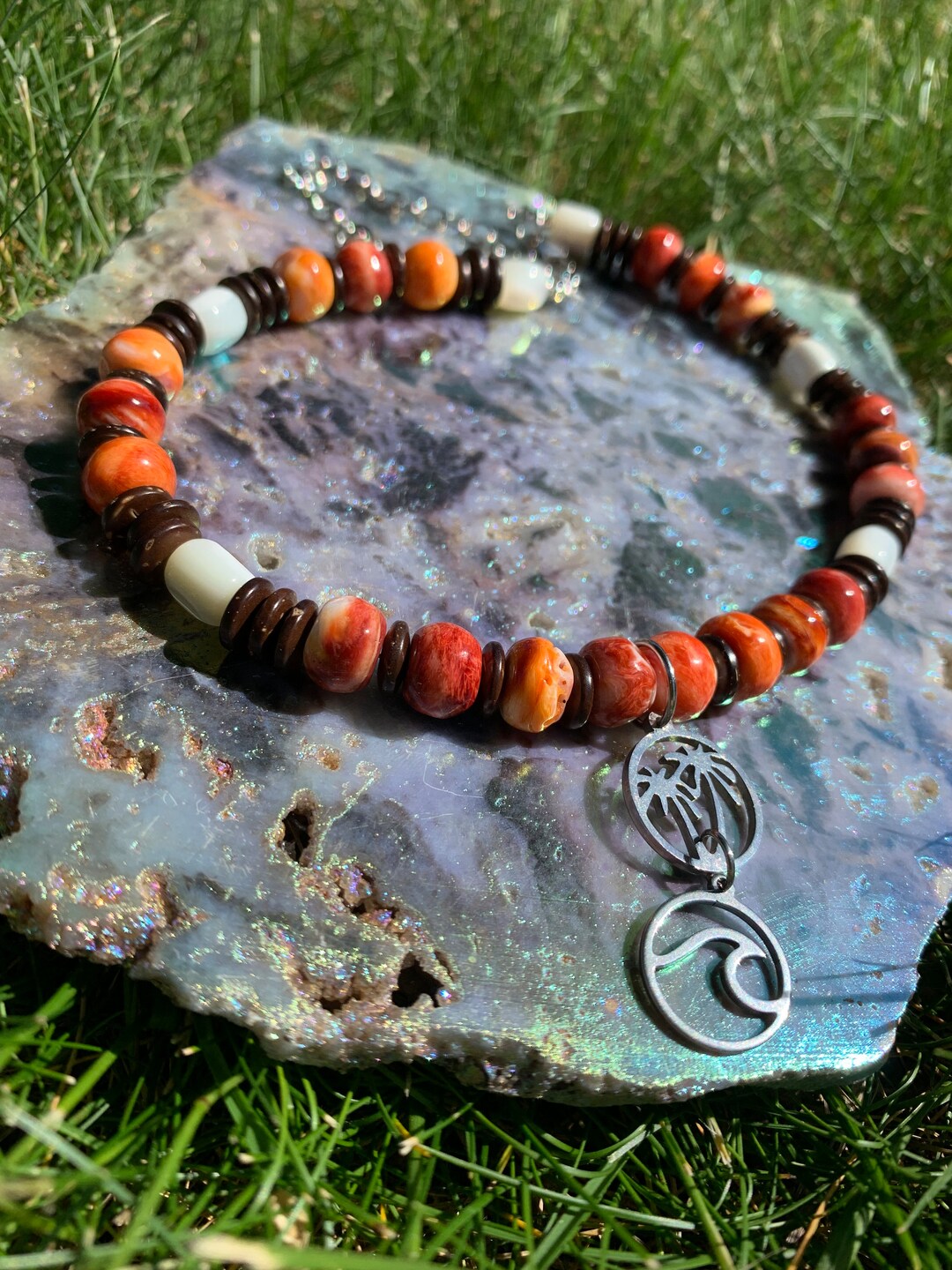 Orange Spondylus/ Spiny Oyster Seashell, White Oyster Shell, and ...