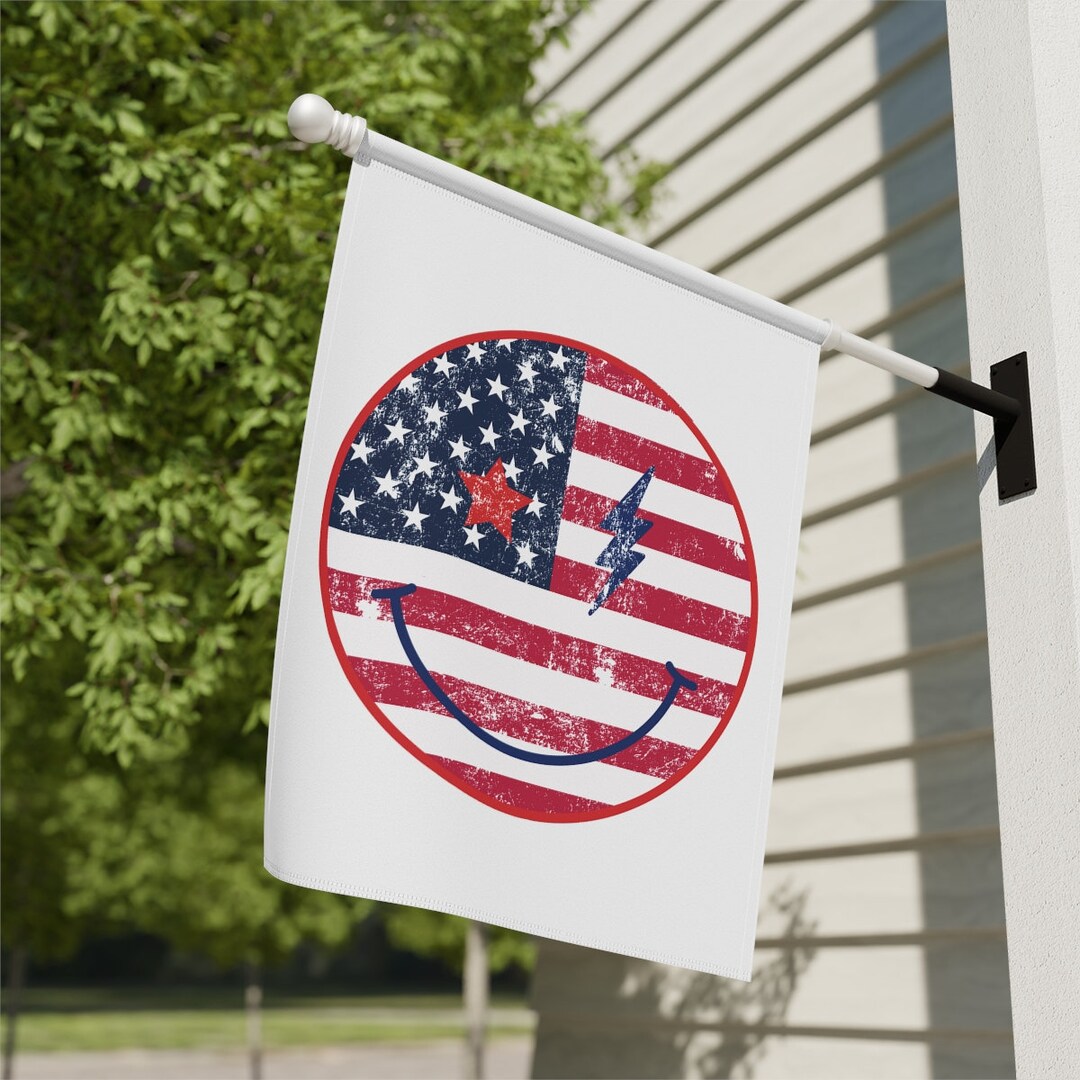 USA Smiley Face Flag, USA House Flag, Funny USA Flag, Smiley Face Gifts ...