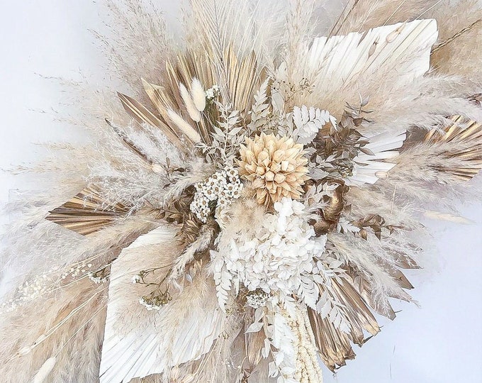 Neutral Pampas Grass Wall Decor: Salon Wall Art Arrangement - Etsy