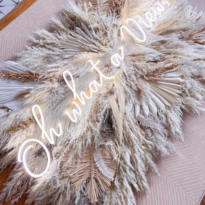Large Pampas & Neon Sign, Salon Flower Decor, Wedding Arrangement ...