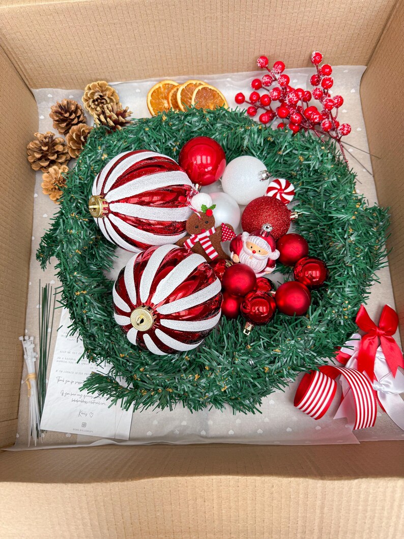 DIY Candy Cane Christmas Wreath Making Kit, Bauble Outdoor Wreath, Long ...