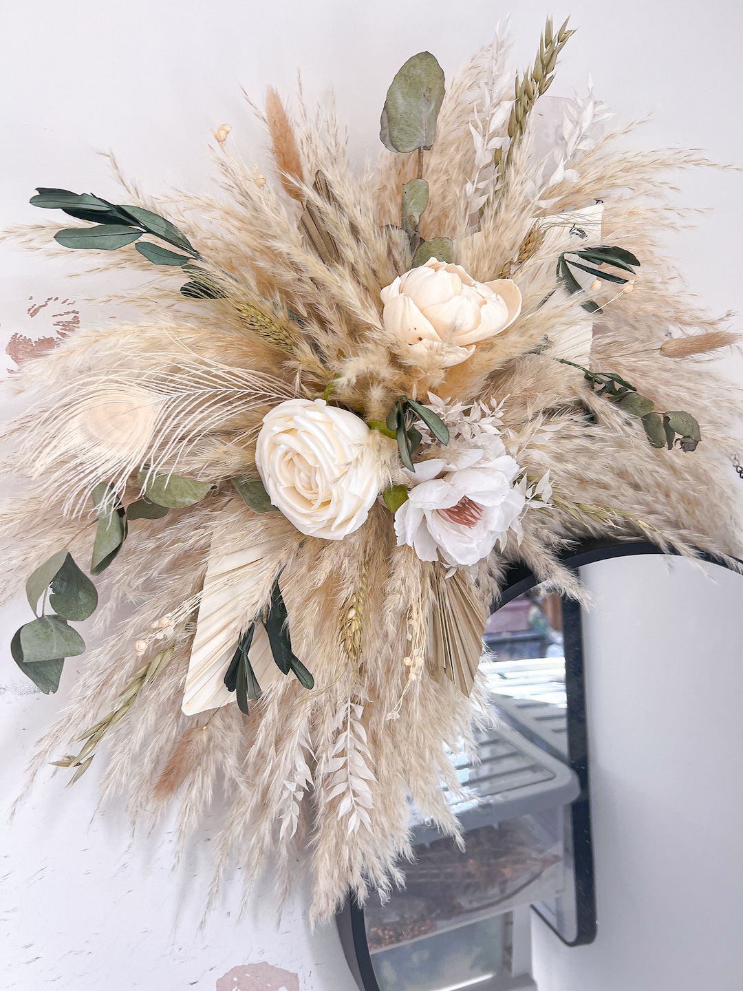 Pampas Mirror Display, Logo Flowers, Sage Green Flower Decor, Salon ...