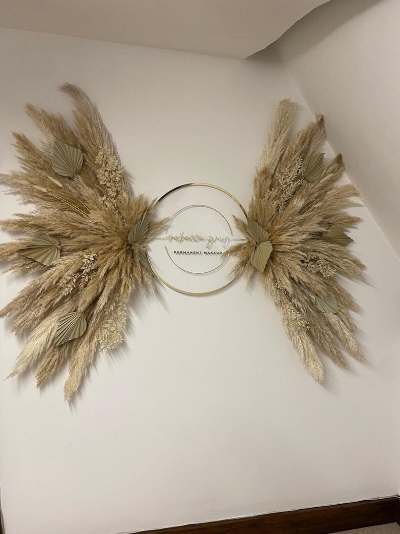 Pampas Grass Angel Wings: Salon Flower Wall Decor - Etsy