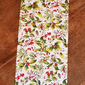 Christmas Table Runner Holly Tree Christmas Table - Etsy