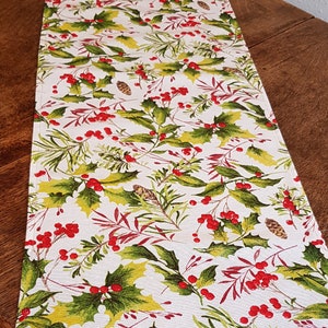 Christmas Table Runner Holly Tree Christmas Table - Etsy