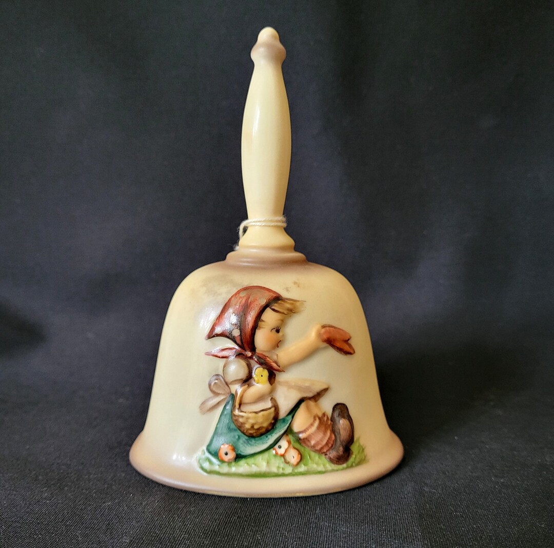 Vintage Goebel Hummel Second Edition Annual Porcelain Bell 1979 Hum 701 ...