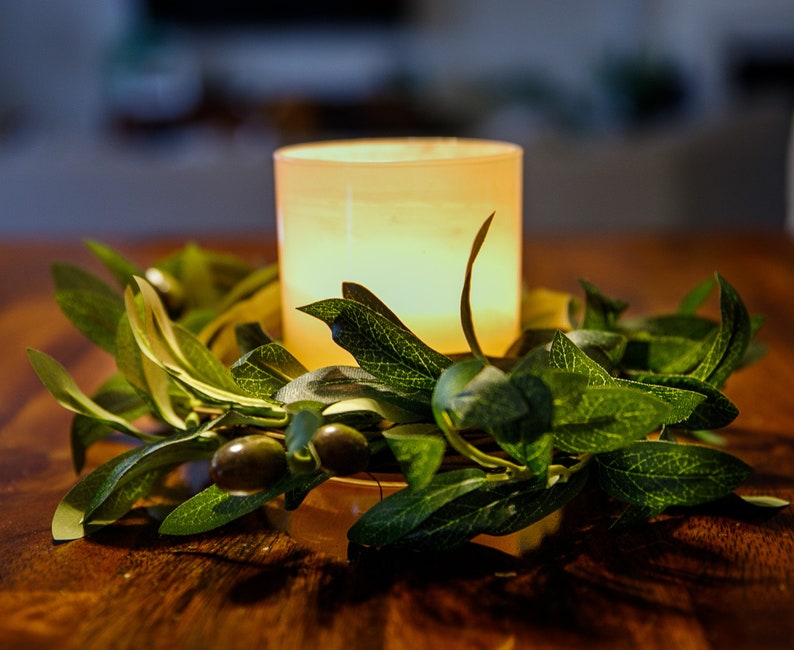 Mini Wreaths- Lamb's Ear, Olive Branch, Mixed Greenery, Eucalyptus ...