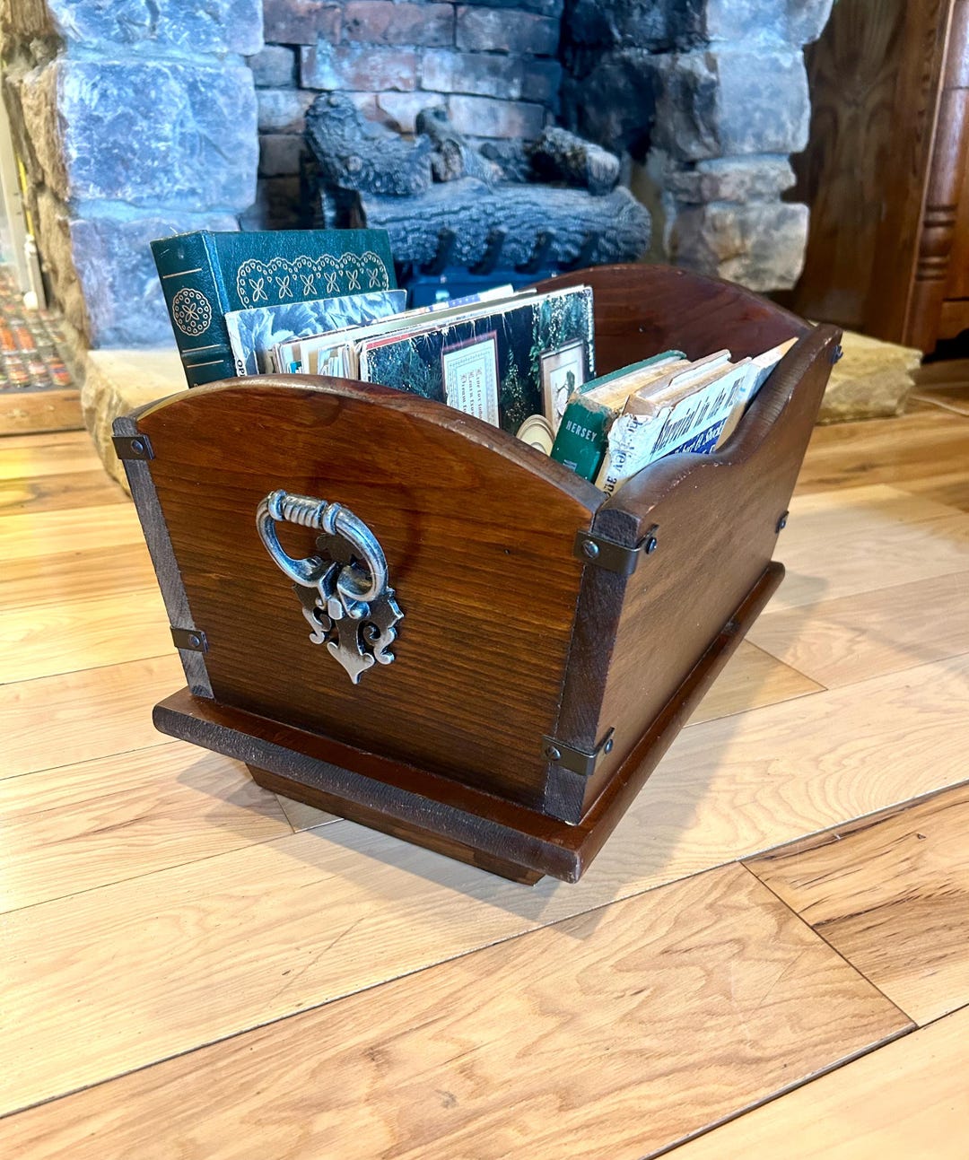 Vintage Wood Book Cradle Magazine Rack With Metal Handles- 17.5 X 11.5 ...