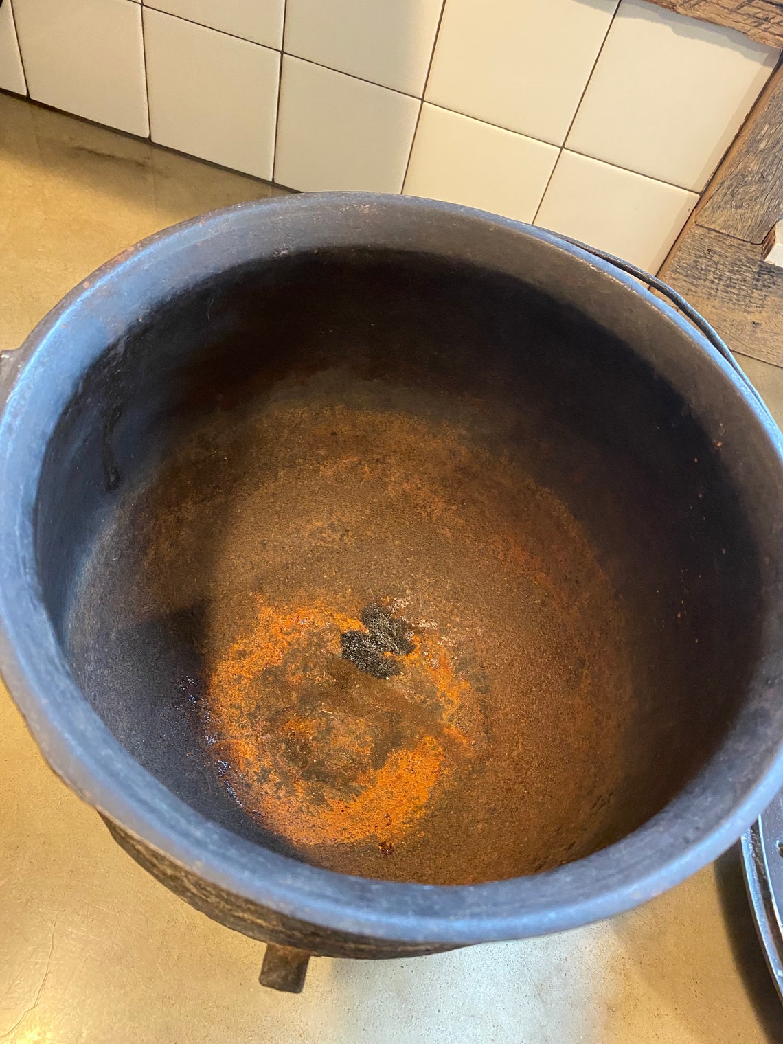 Large Antique Footed Cast Iron Cauldron Bean Pot With Lid and Handle ...