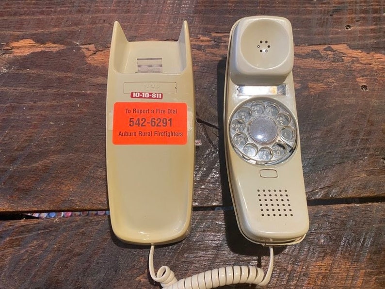 Vintage 1980s Desk or Wall Mount Telephones - Etsy