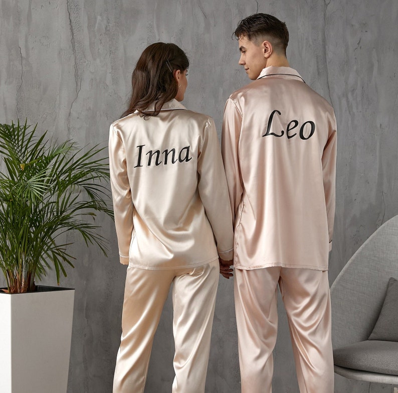 Mr and Mrs Custom Satin Pajamas Personalized Pajamas for - Etsy