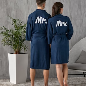 Custom Mr and Mrs Waffled Robes, Matching Robes for Couple, Groom and ...