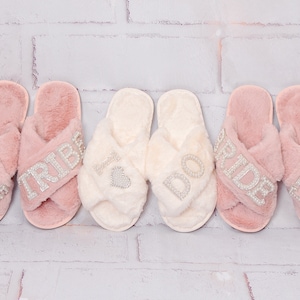 Custom MRS Pearls Slippers, Bride Fluffy Slippers, Custom Bride ...