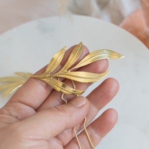 Gold Leaf Bridal Hair Pins, Greek Wedding Hair Accessories - Etsy