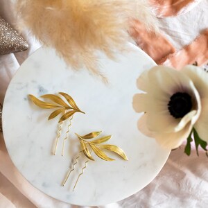 Gold Leaf Bridal Hair Pins, Greek Wedding Hair Accessories - Etsy