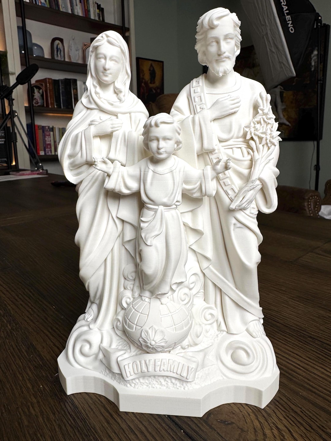Holy Family Statue Display Stand Alone Decoration for Home Altar ...