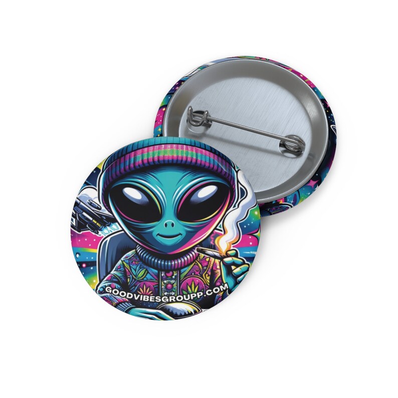 Alien Weed Pin Alien Smoking a Joint Stoner 420 Gift Metal Button 420 ...