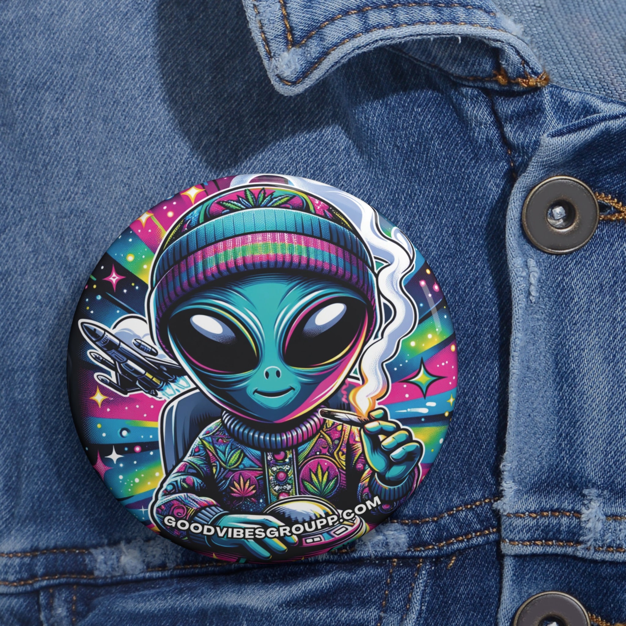 Alien Weed Pin Alien Smoking a Joint Stoner 420 Gift Metal Button 420 ...