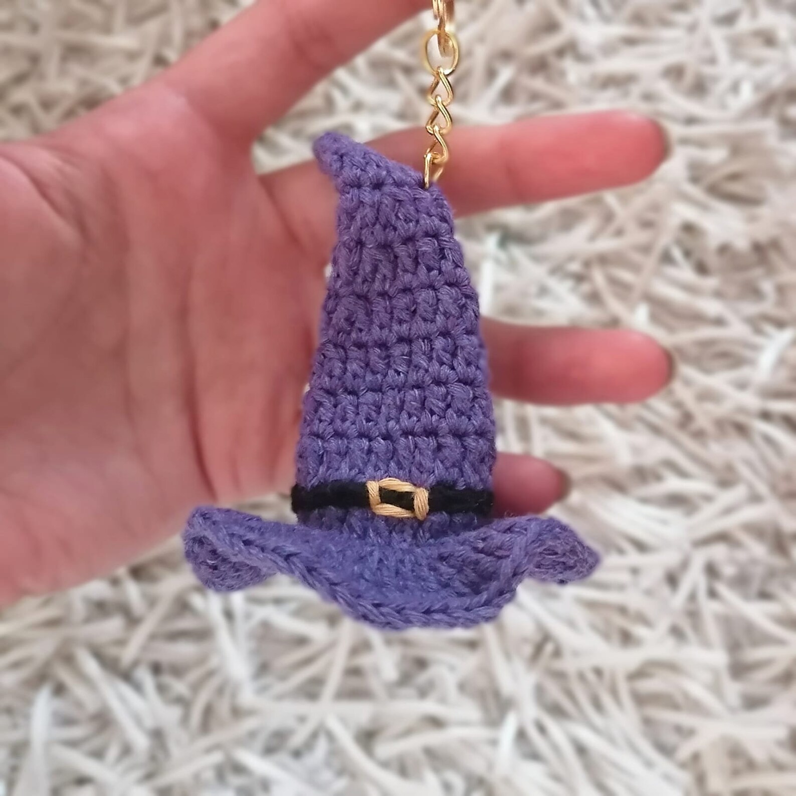 Crochet Amigurumi Ghost, 3D Crochet Witch Hat Keychain, Halloween Gifts ...