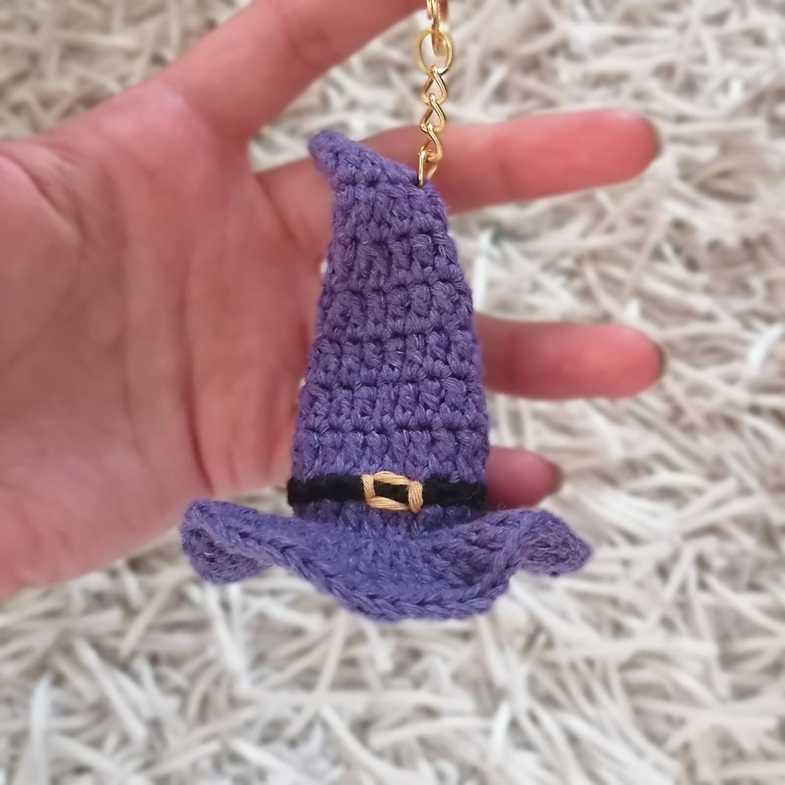 Crochet Amigurumi Ghost 3D Crochet Witch Hat Keychain - Etsy