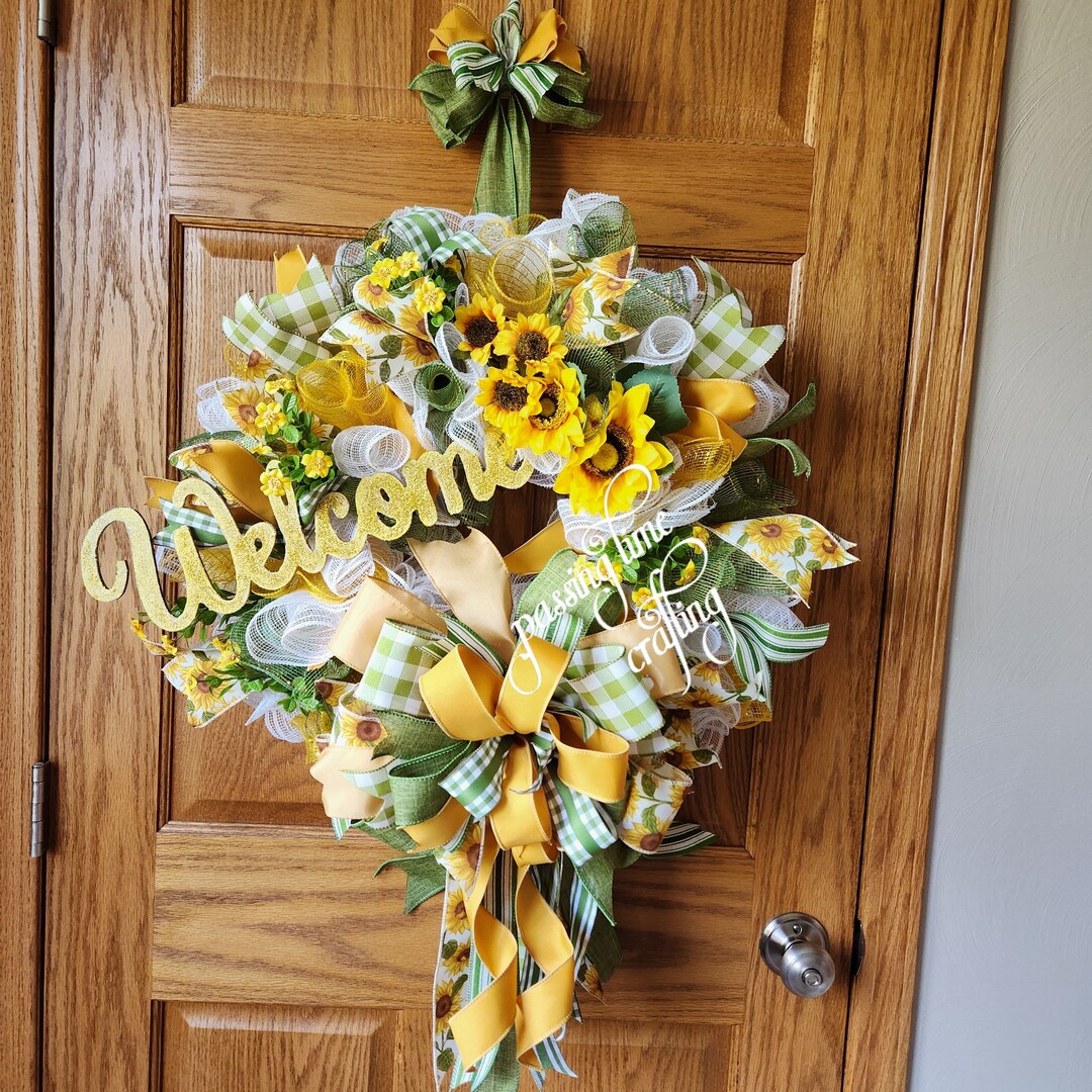 Sunflower Handcrafted Deco Mesh Wreath Ready to Bring a Piece of ...