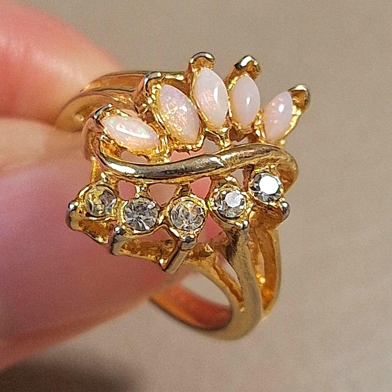 Retro 60s Gold Ring - Etsy