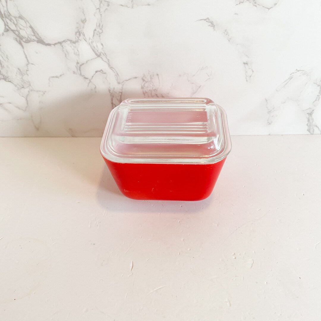 501 Red Pyrex Fridgie With Glass Lid, Pyrex Refrigerator Container, 501 ...