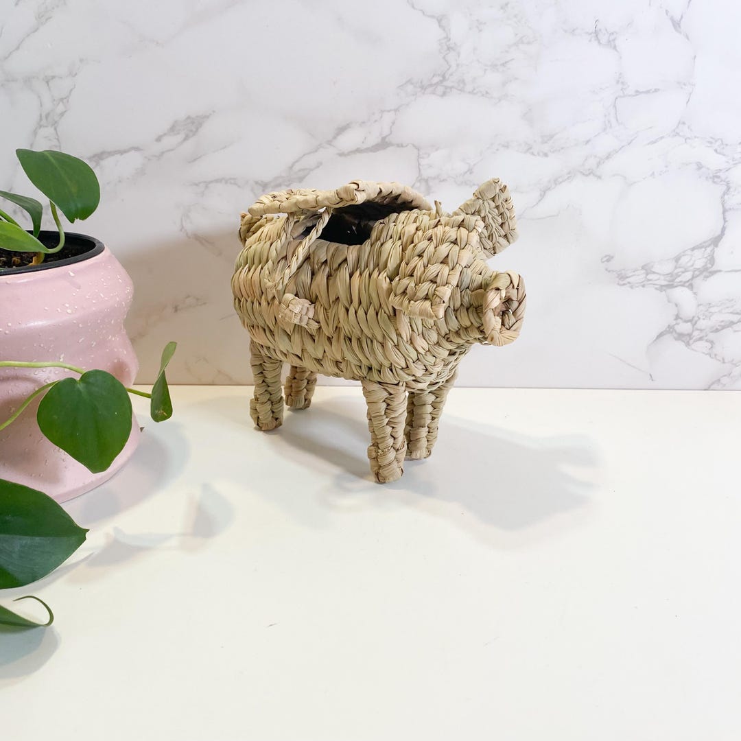 Vintage Woven Rattan Wicker Pig Basket, Kitschy Farmhouse Decor ...