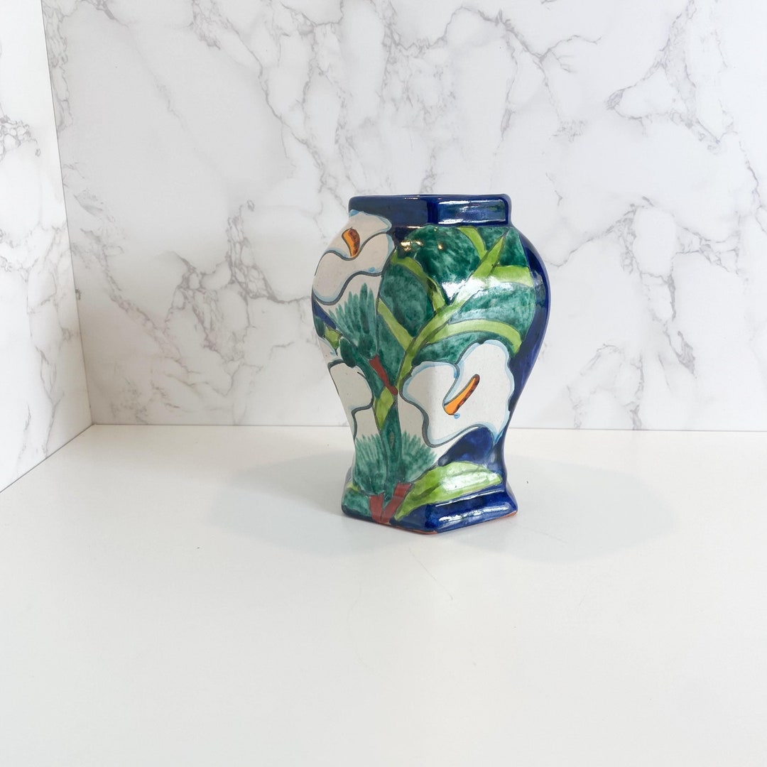 Vintage Mexican Pottery Vase Featuring Calla Lilies, Calla Lily Vase ...