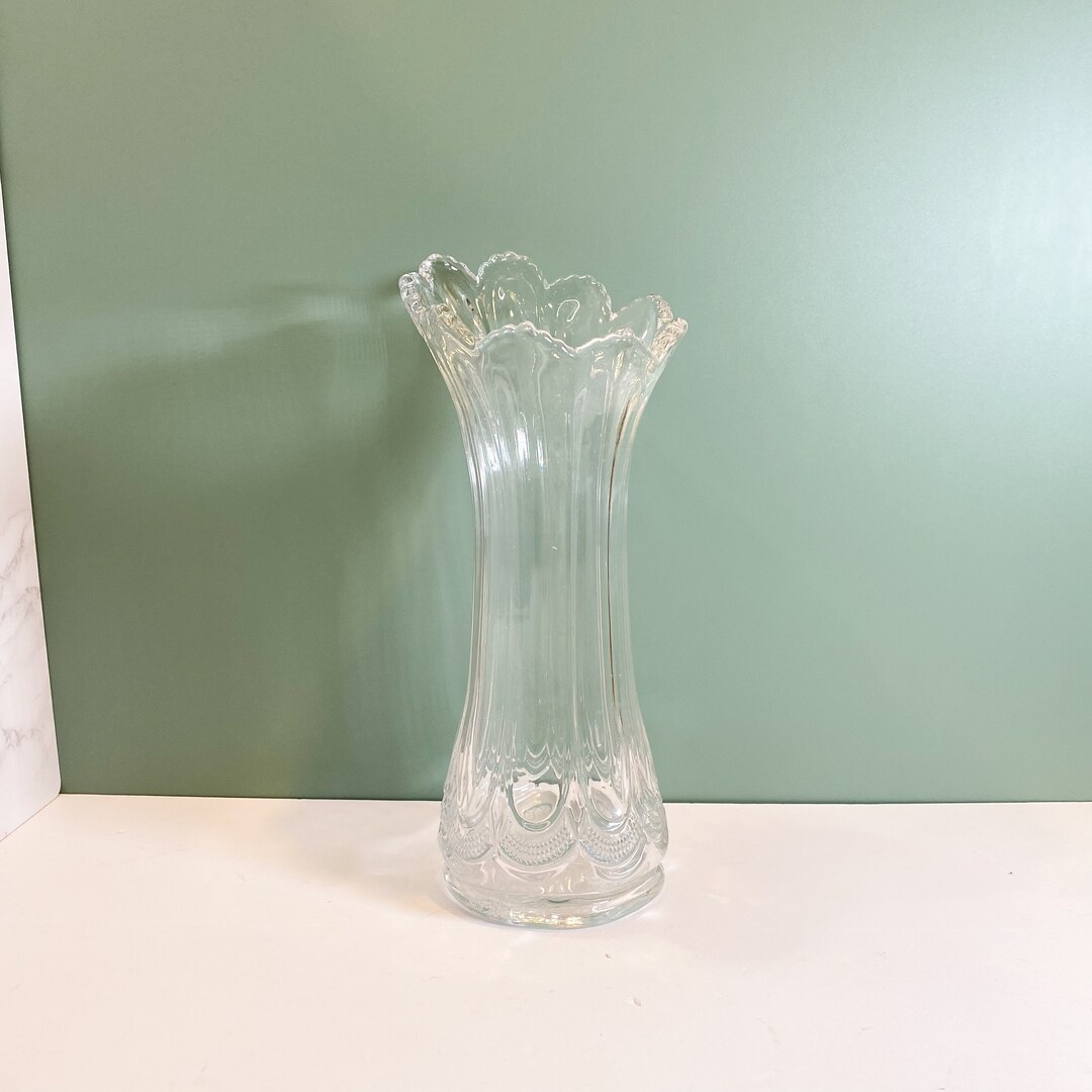 Beautiful EAPG Vase, 9 Finger Swung Vase, Mirror Glass Swung Vase, US ...