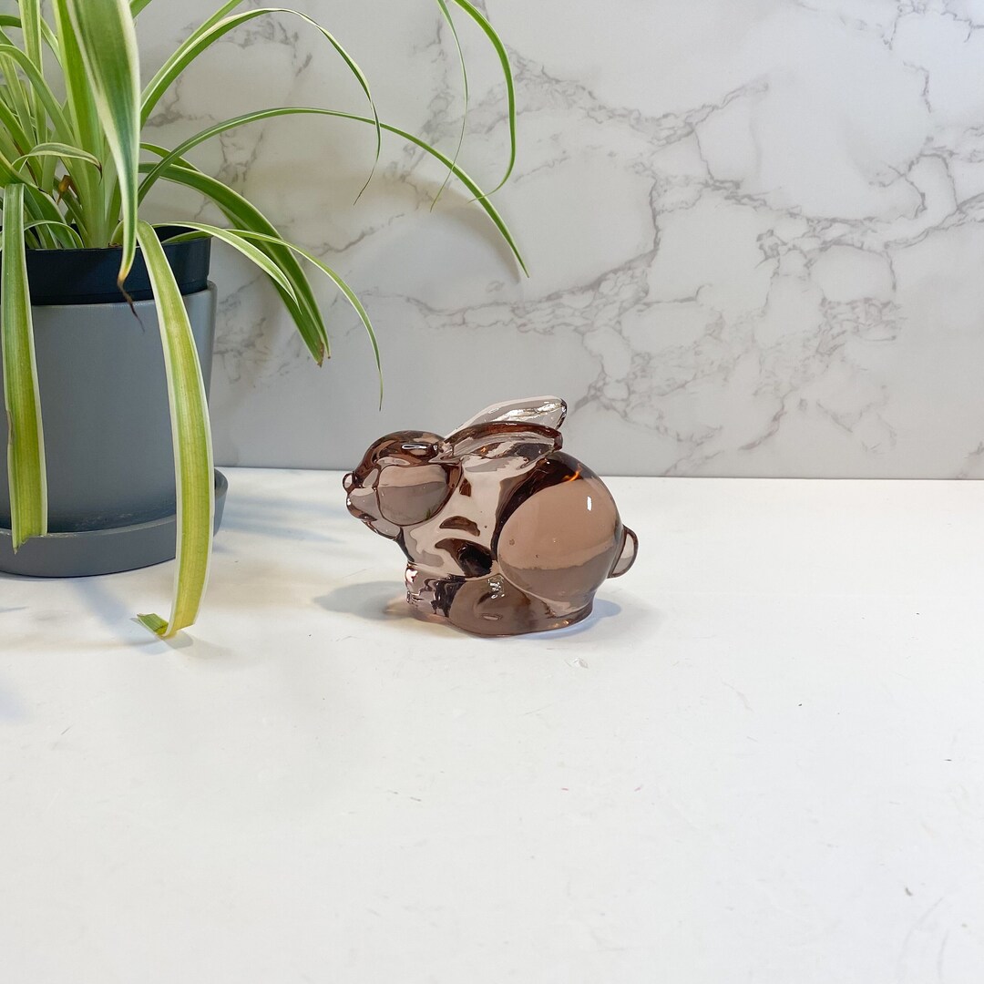 Vintage Amethyst Glass Rabbit, Vintage Amethyst Glass Bunny, Art Glass ...