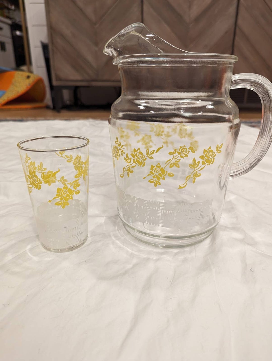 Vintage Yellow Rose White Waffle Pattern Clear Glass Ice Lip Pitcher ...