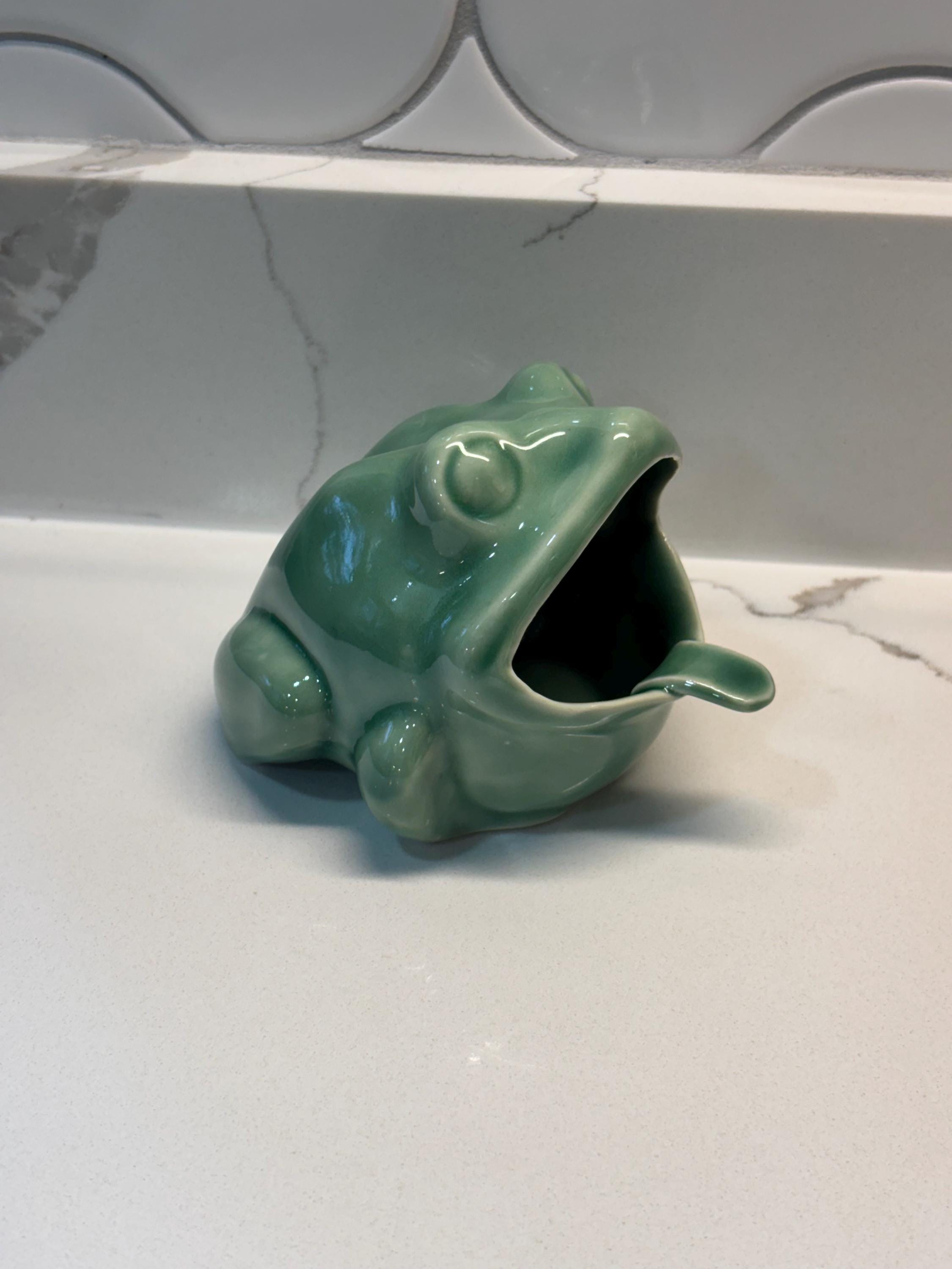 Porcelain Frog Ashtray - Etsy