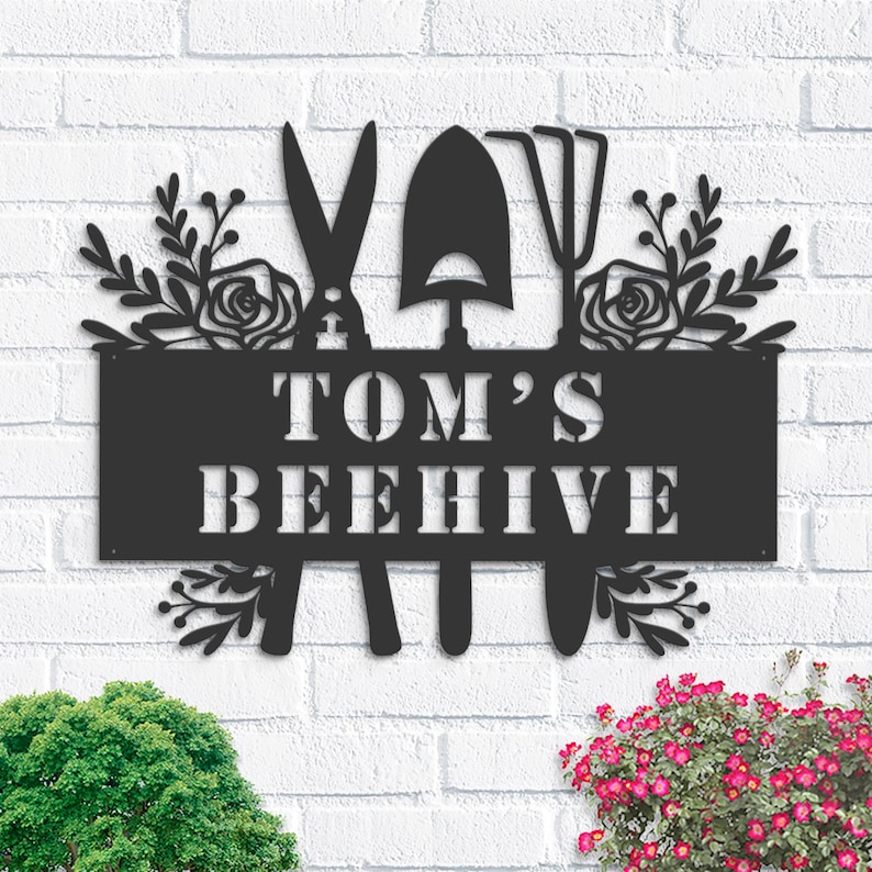 Personalized Metal Garden Sign, Custom Outdoor Yard Decor, Garden Tools ...