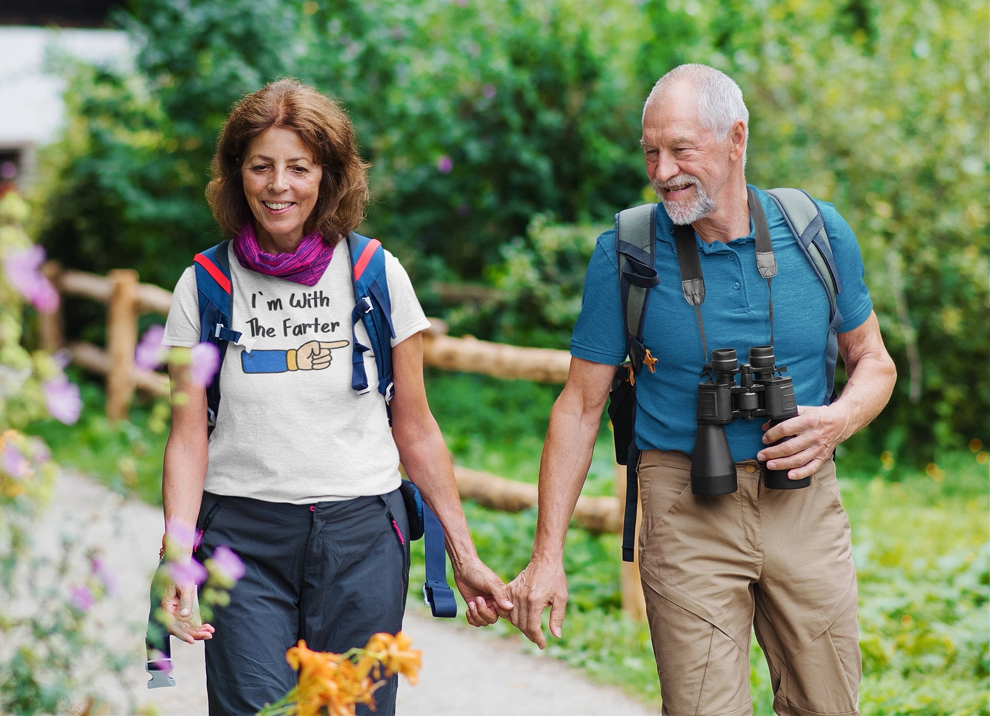 I'm With the Farter - Points to Your Left, Funny Fart T-shirt, Funny ...