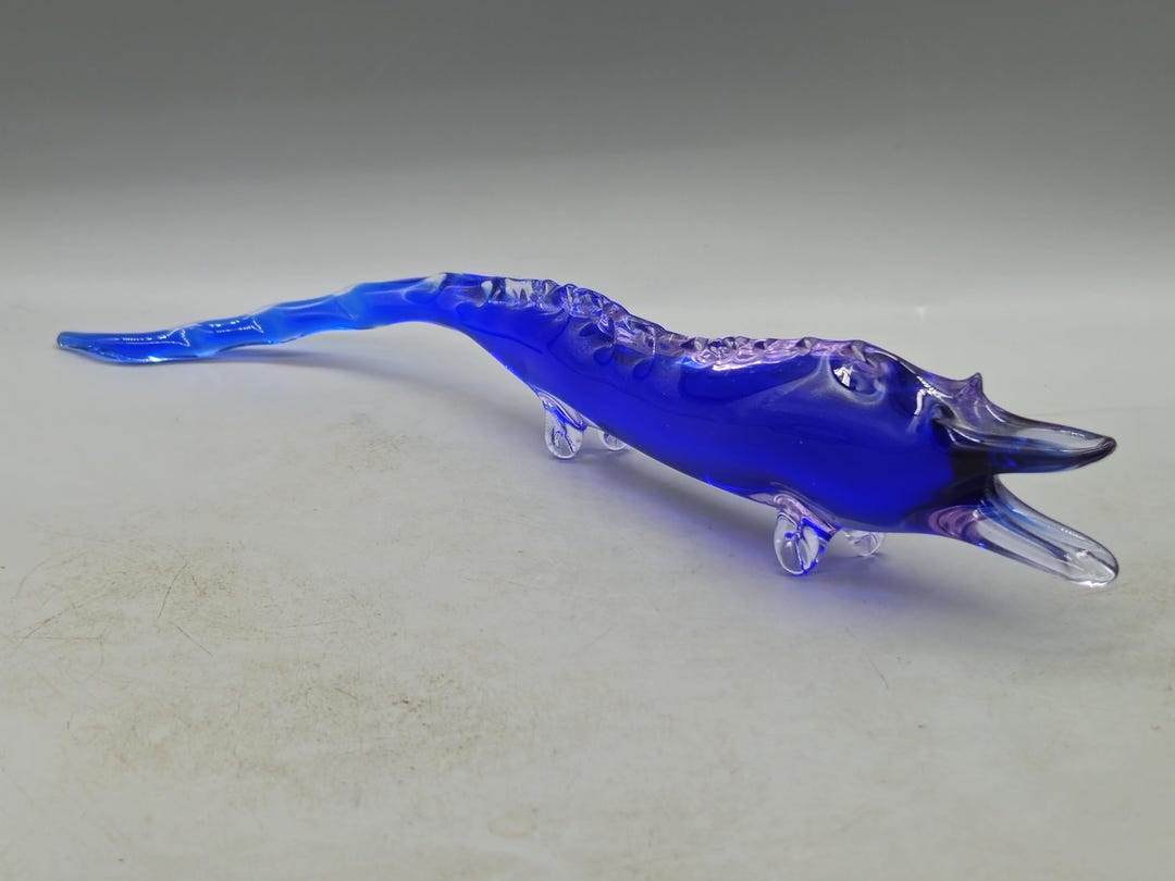 Vintage Cobalt Blue Glass Alligator / Crocodile Figurine Sculpture ...