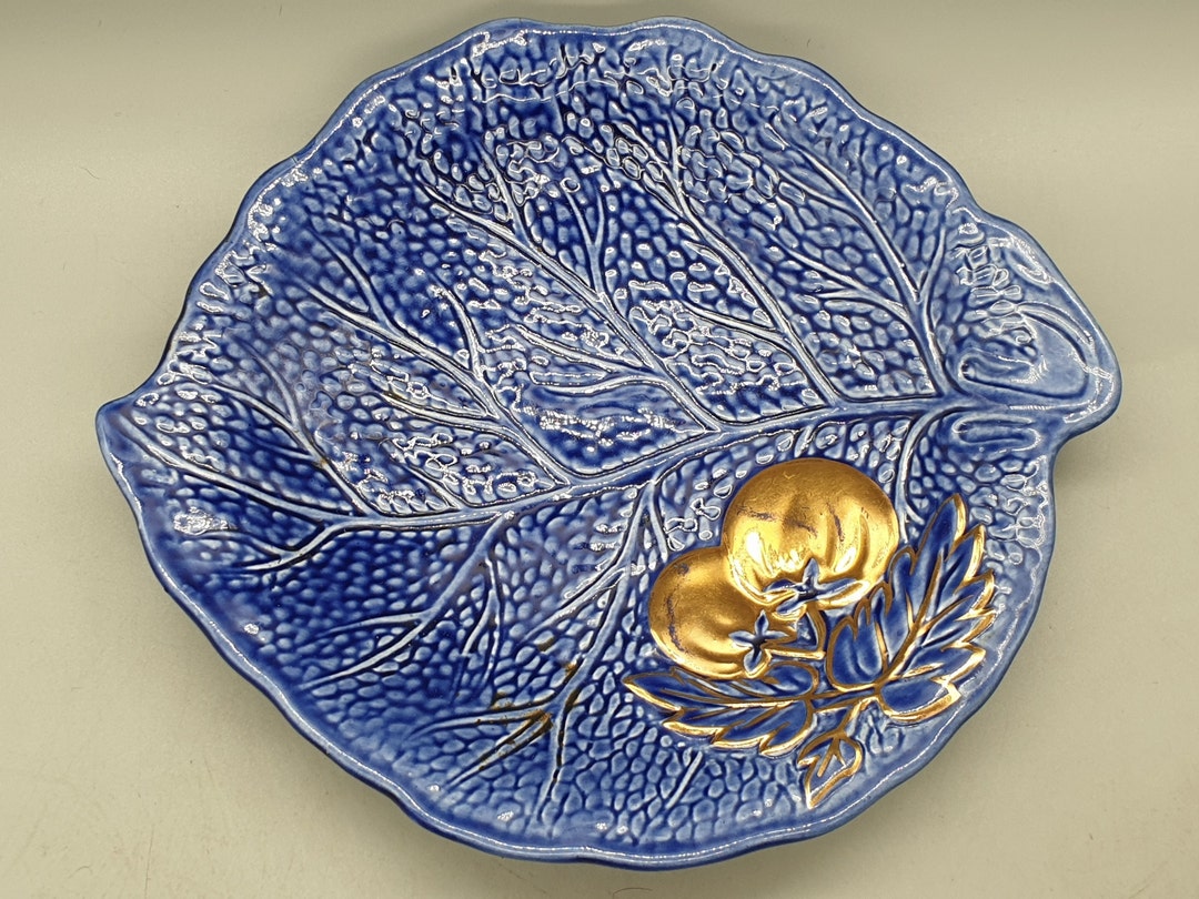 Vintage Royal Crown Devon England Leaf Styled Plate With Gold Apple ...