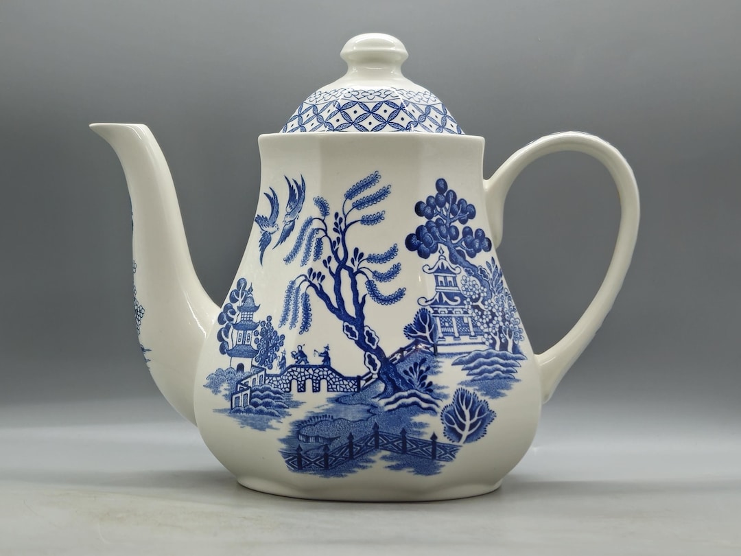 1970s J&G Meakin Royal Staffordshire "blue Willow" Ironstone Teapot ...