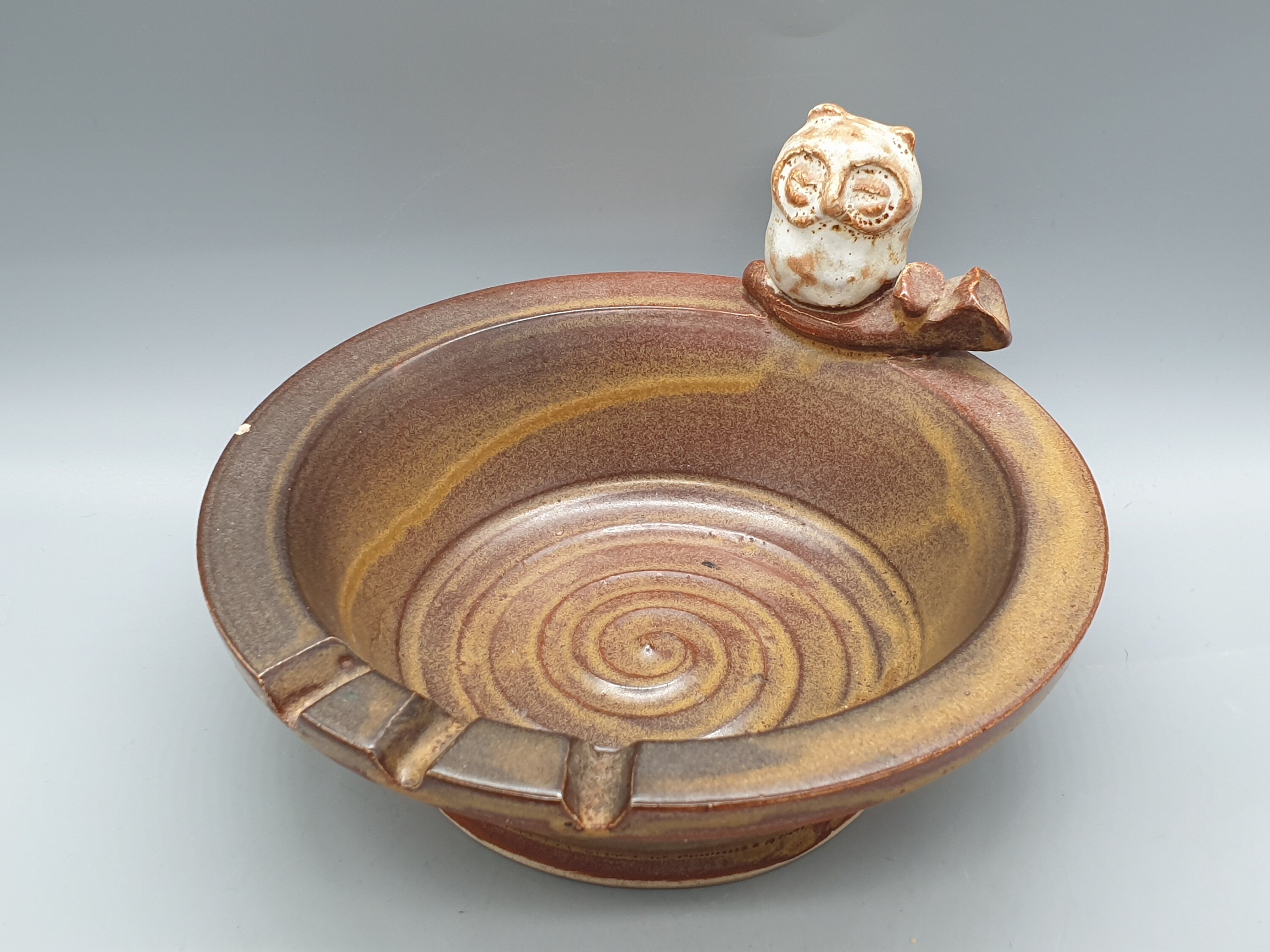 Vintage Ashtray Bowl With Owl Figurine, Signed "gl" - Etsy