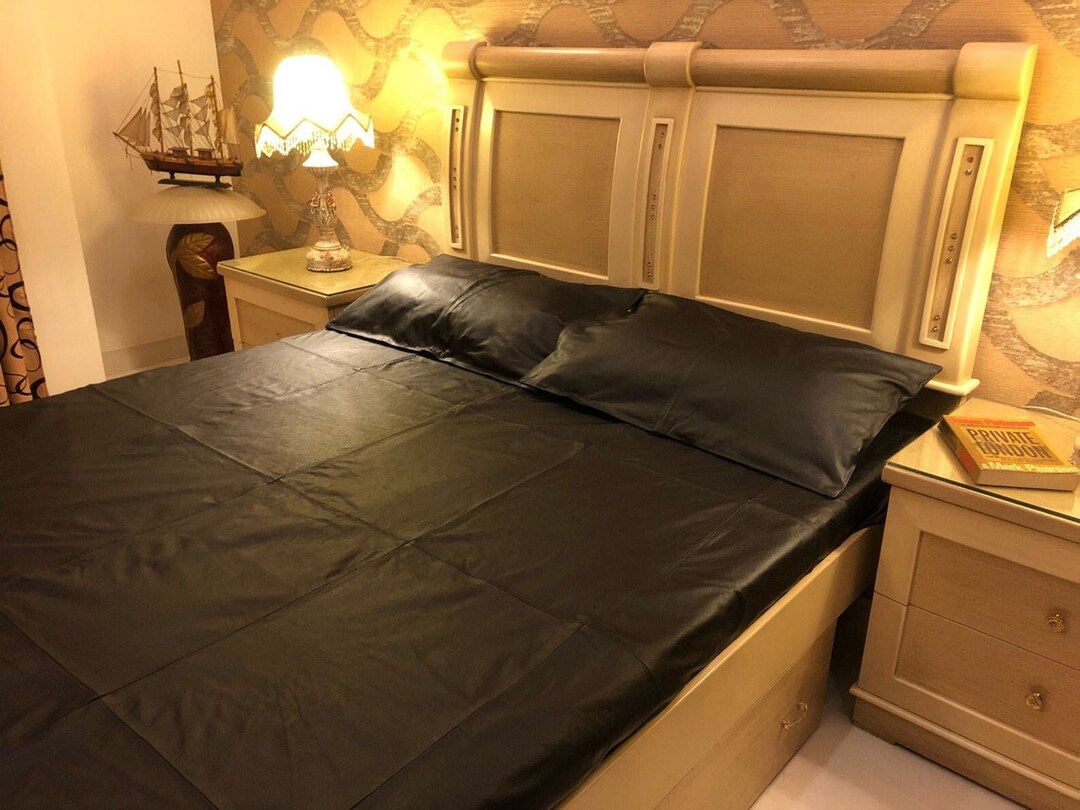 Genuine Leather Bed Linen With Pillows Single / Double / Queen / King ...