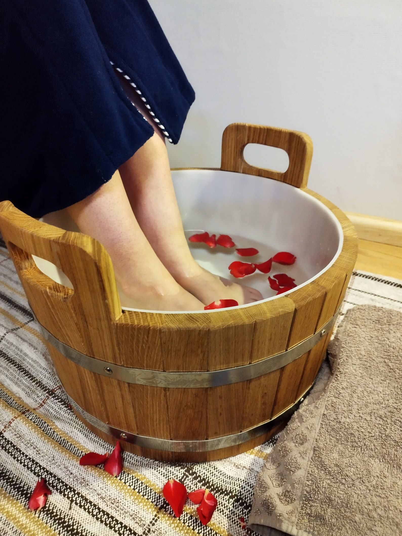 Oak Foot Bath With Handles 25l ( Handmade) - Etsy