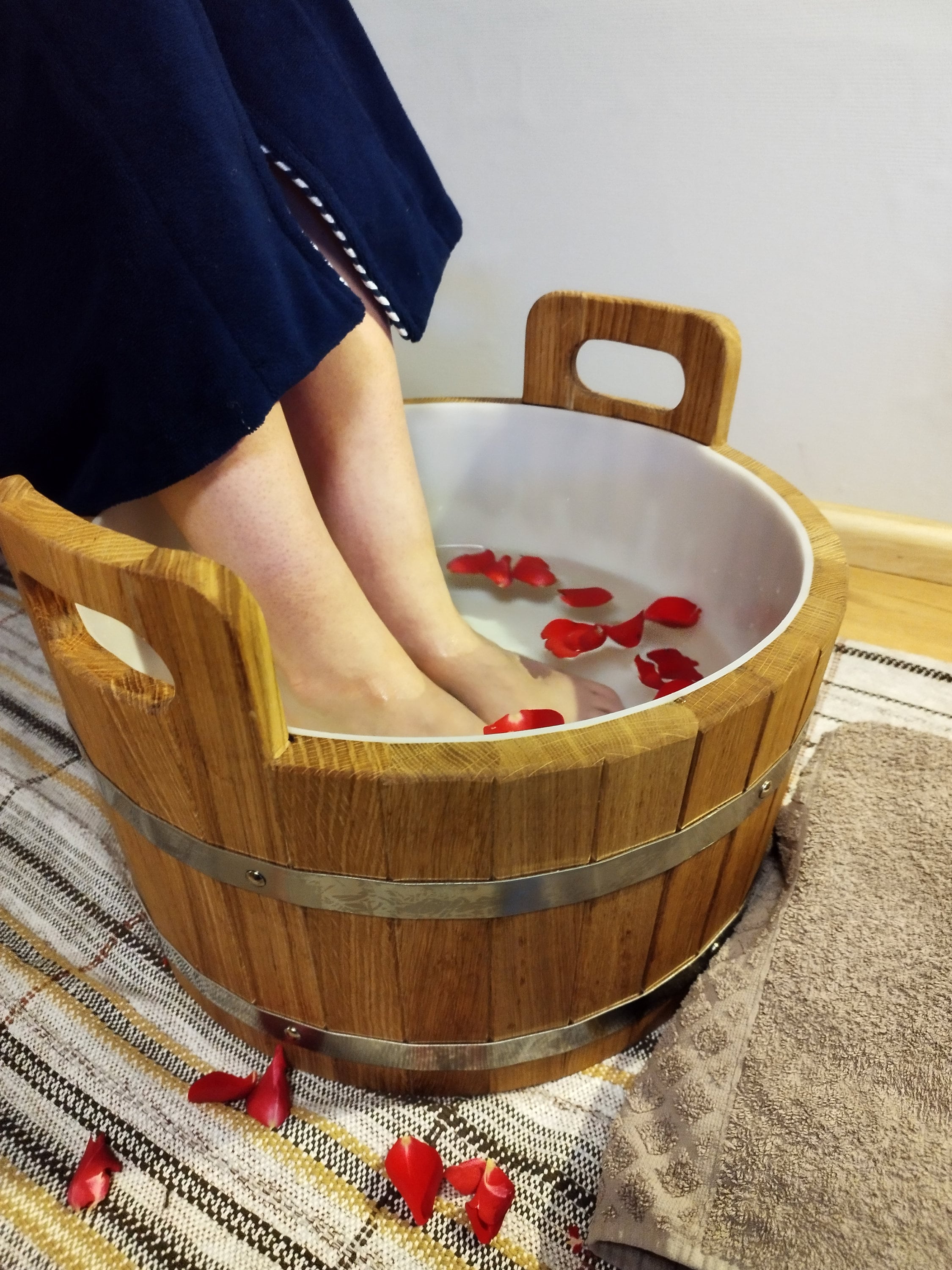 Oak Foot Bath With Handles 25l Handmade - Etsy