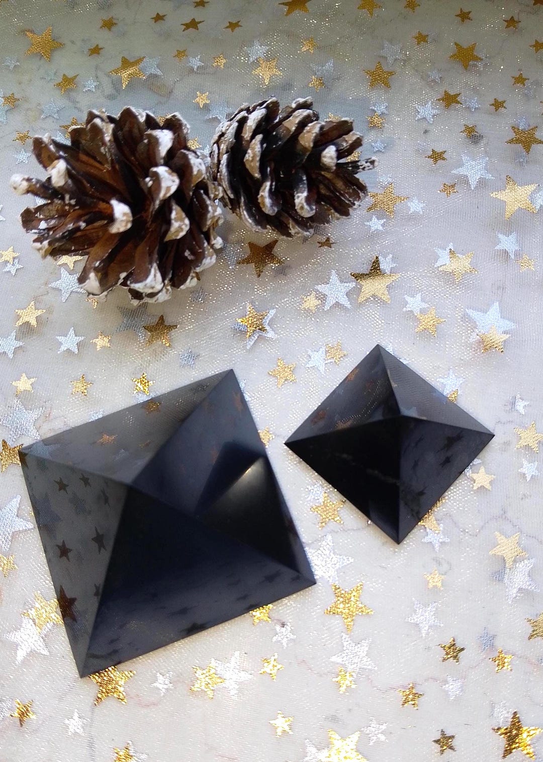 Shungite Pyramid From Karelia (russia): Protective Stone Against ...