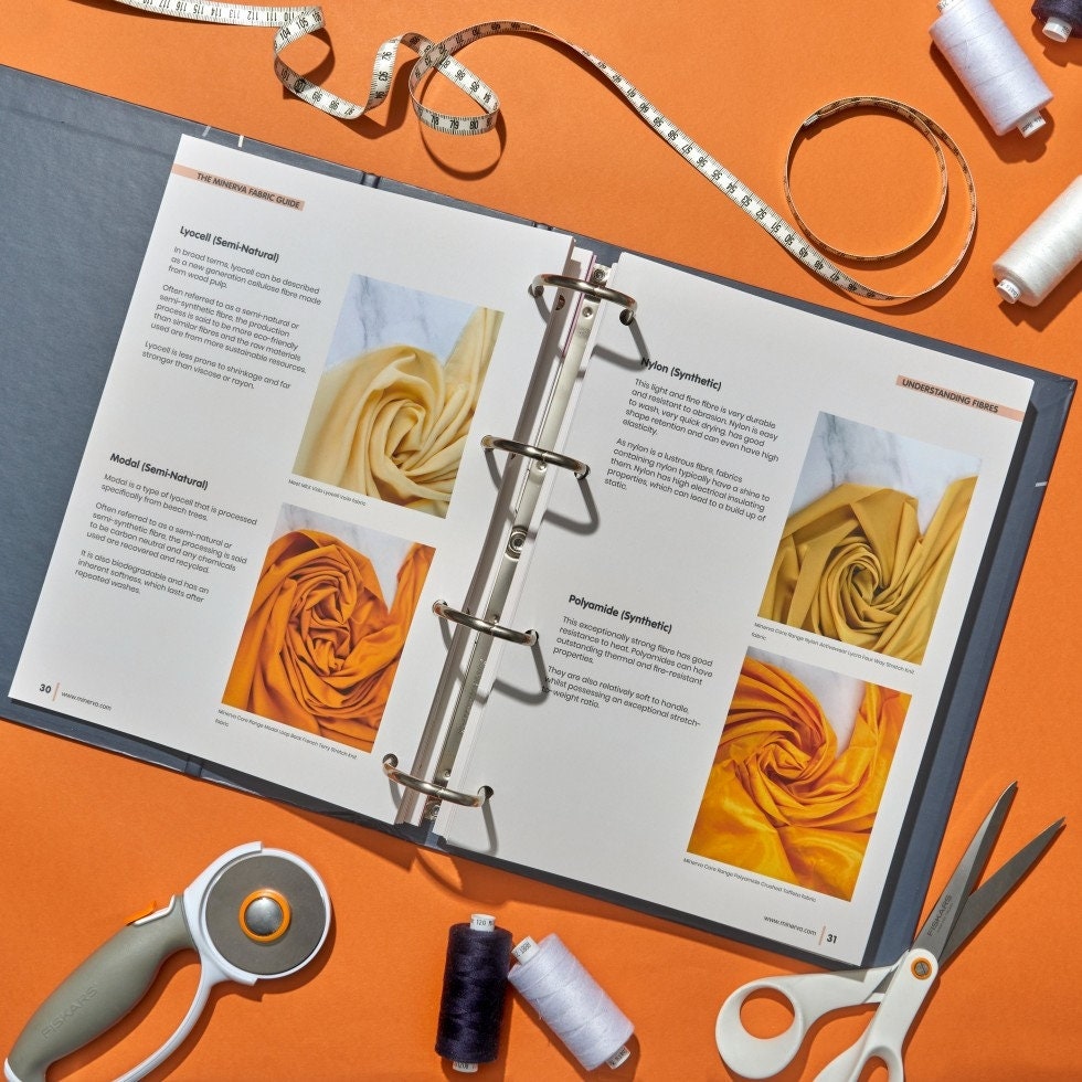 Minerva Fabric Guide the Definitive Guide to Fabrics & Fibres Includes ...