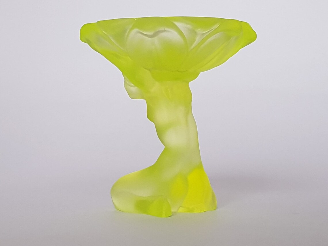 Uranium Glass Desna Statue UV Glows LOVELY PIECE - Etsy