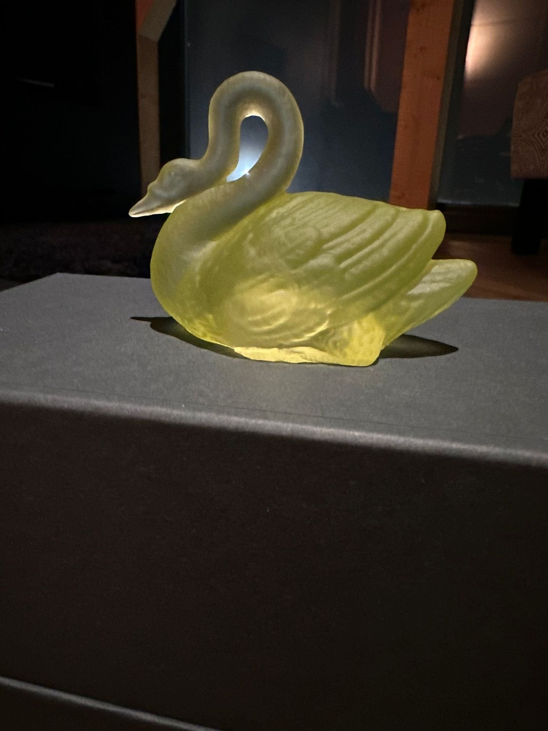 URANIUM DESNA Statue Reposing Love SWAN - Etsy