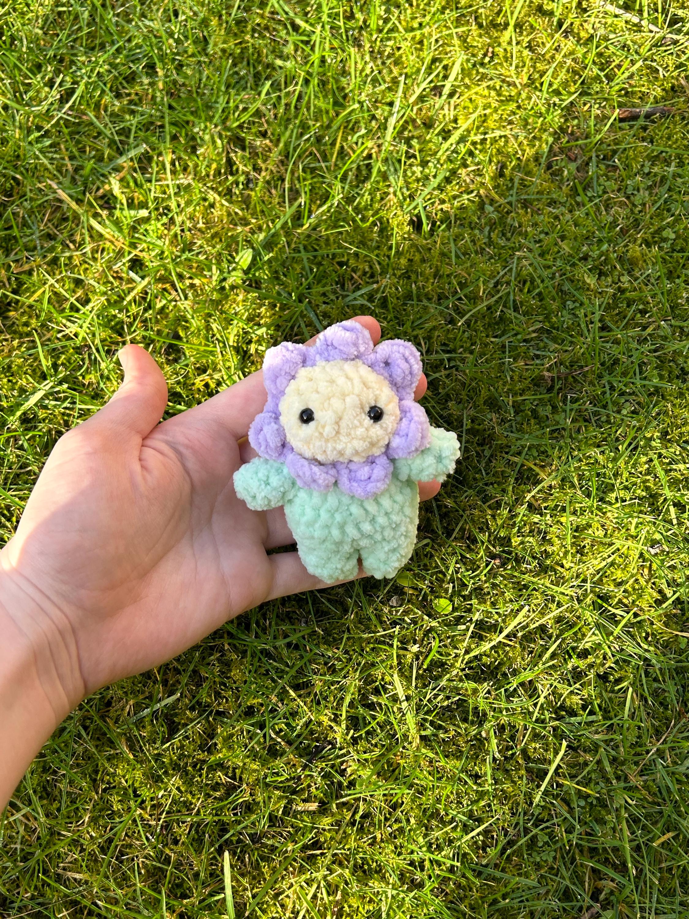 Crochet Baby Flower Pals PATTERN - Etsy