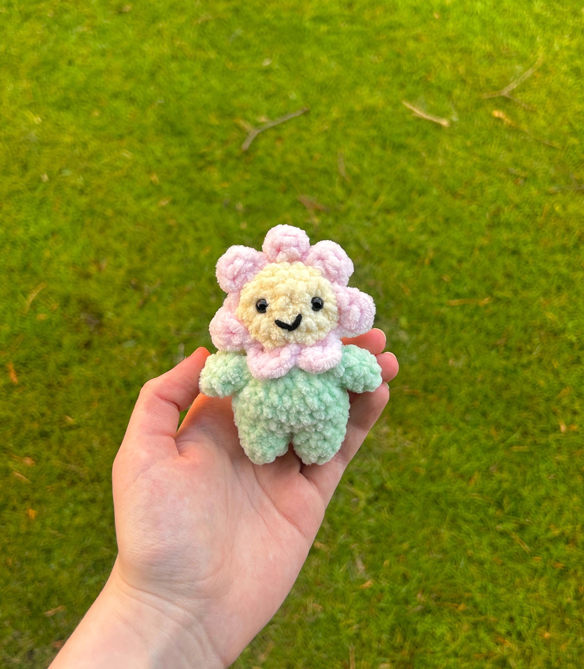 Crochet Baby Flower Pals PATTERN - Etsy