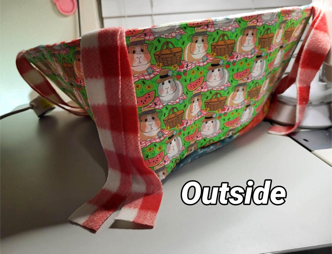 Guinea Pig Picnic Corner Poopy Pad - Etsy