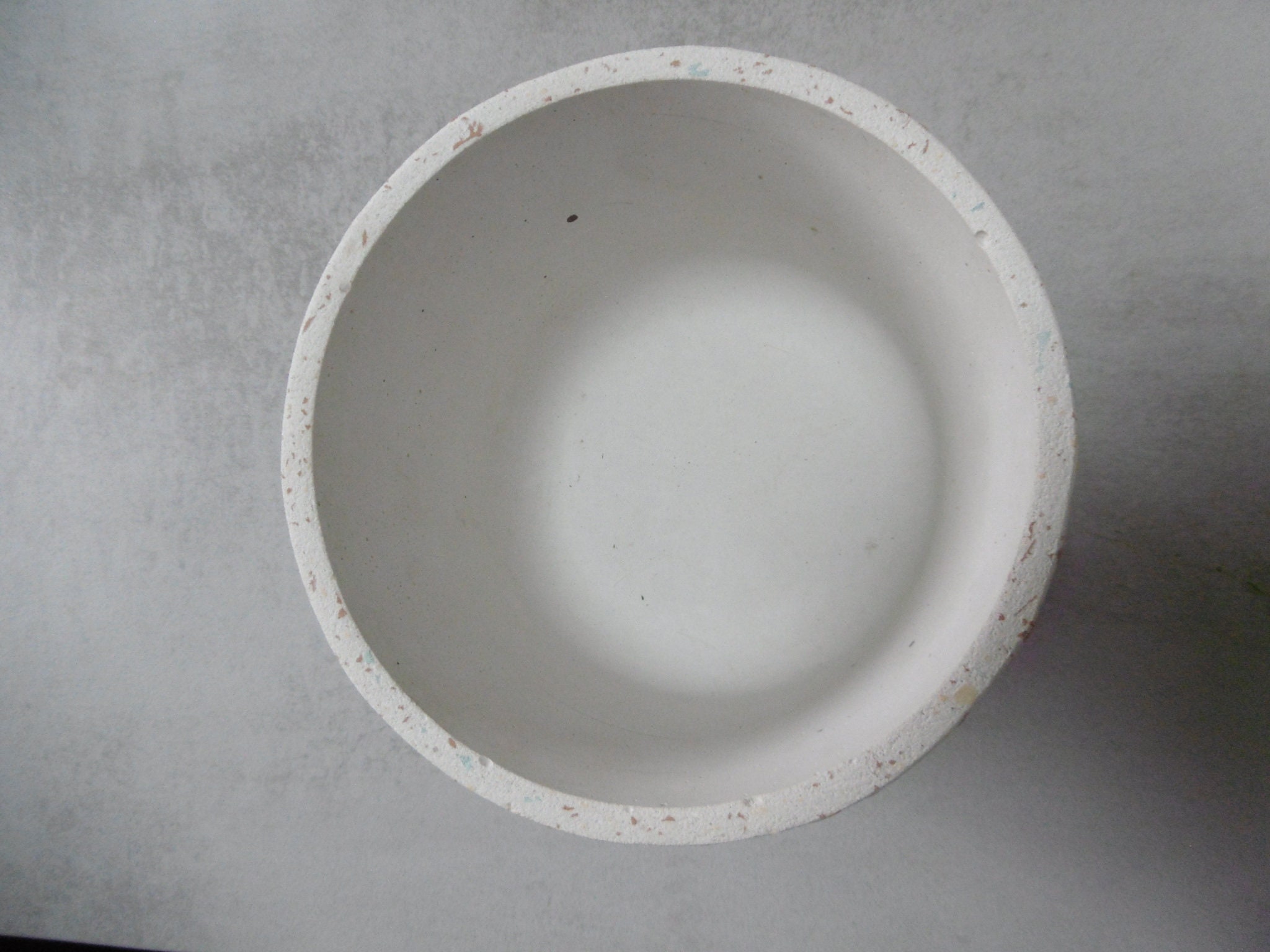 Large Round Pot / Planter in White Concrete and Brown, Yellow and Sky ...